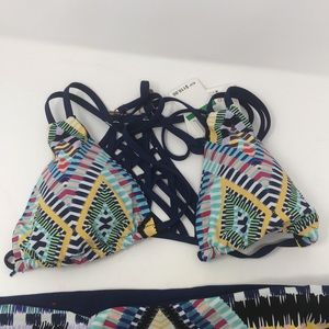 Red Carter | Swim | Nwt Red Carter Grand Bazaar Reversible Bikini ...